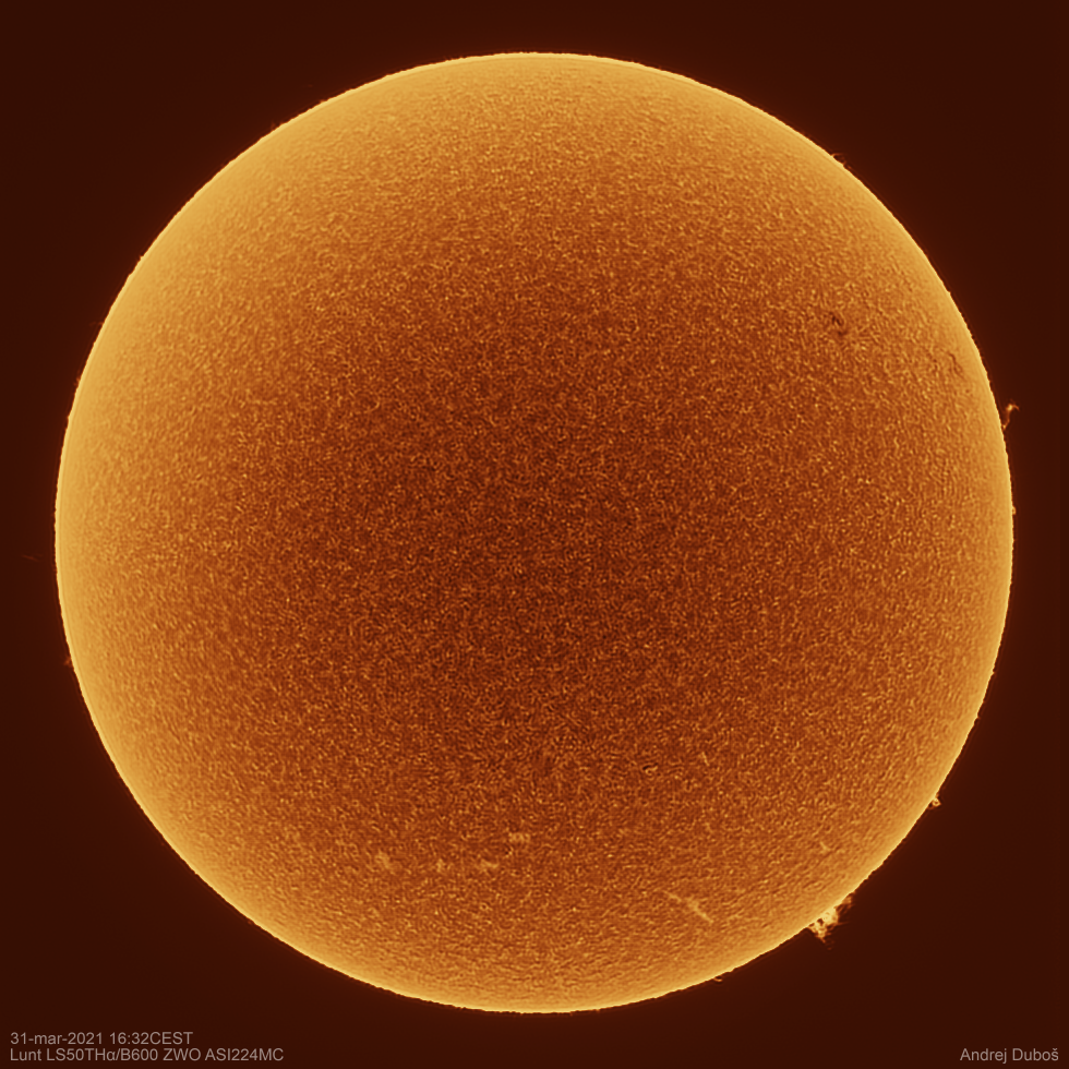 Sun H-alpha – Lunt Solar Systems